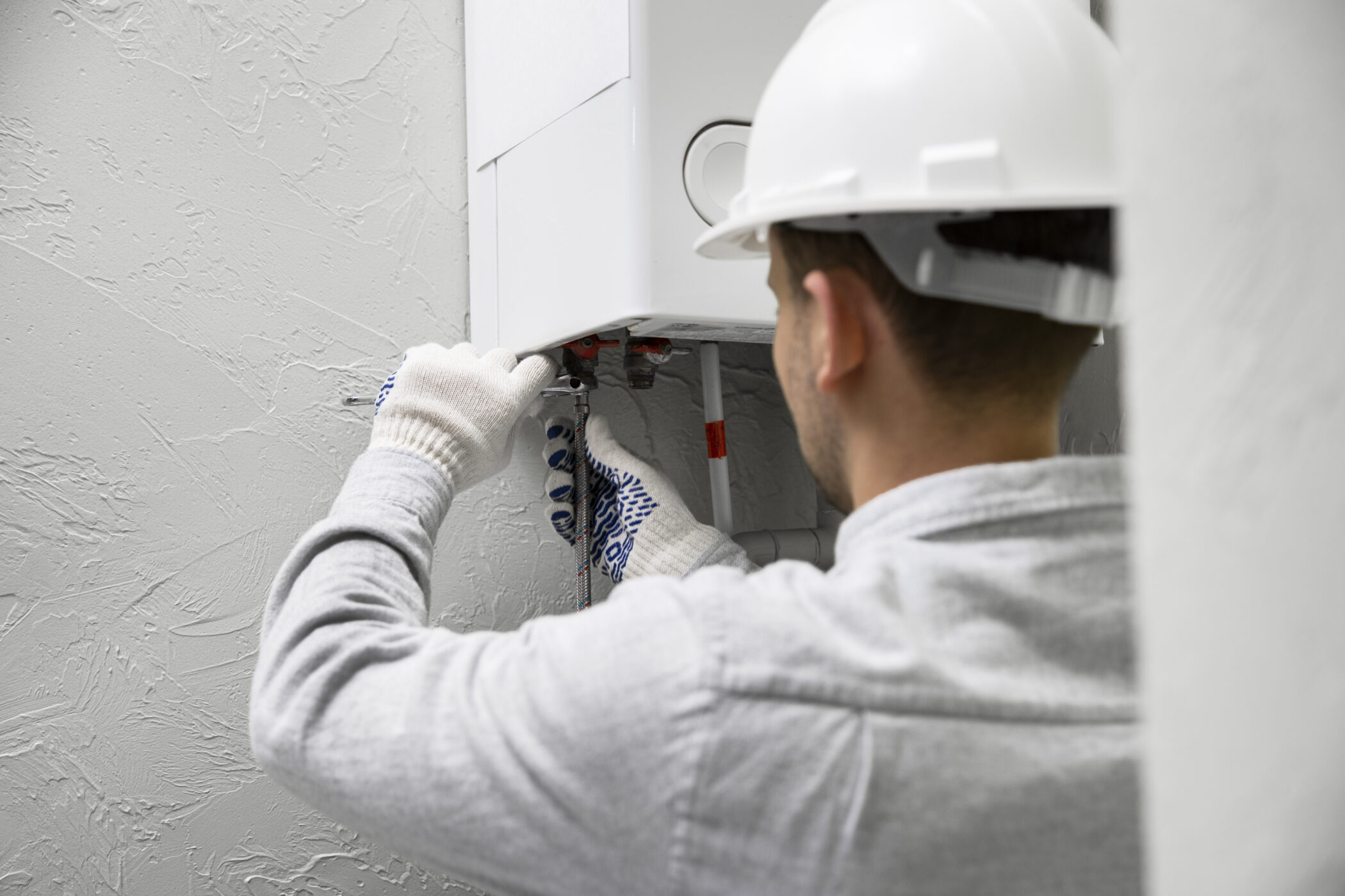 Why Every Home Should Have a Tankless Propane Water Heater » Superior ...